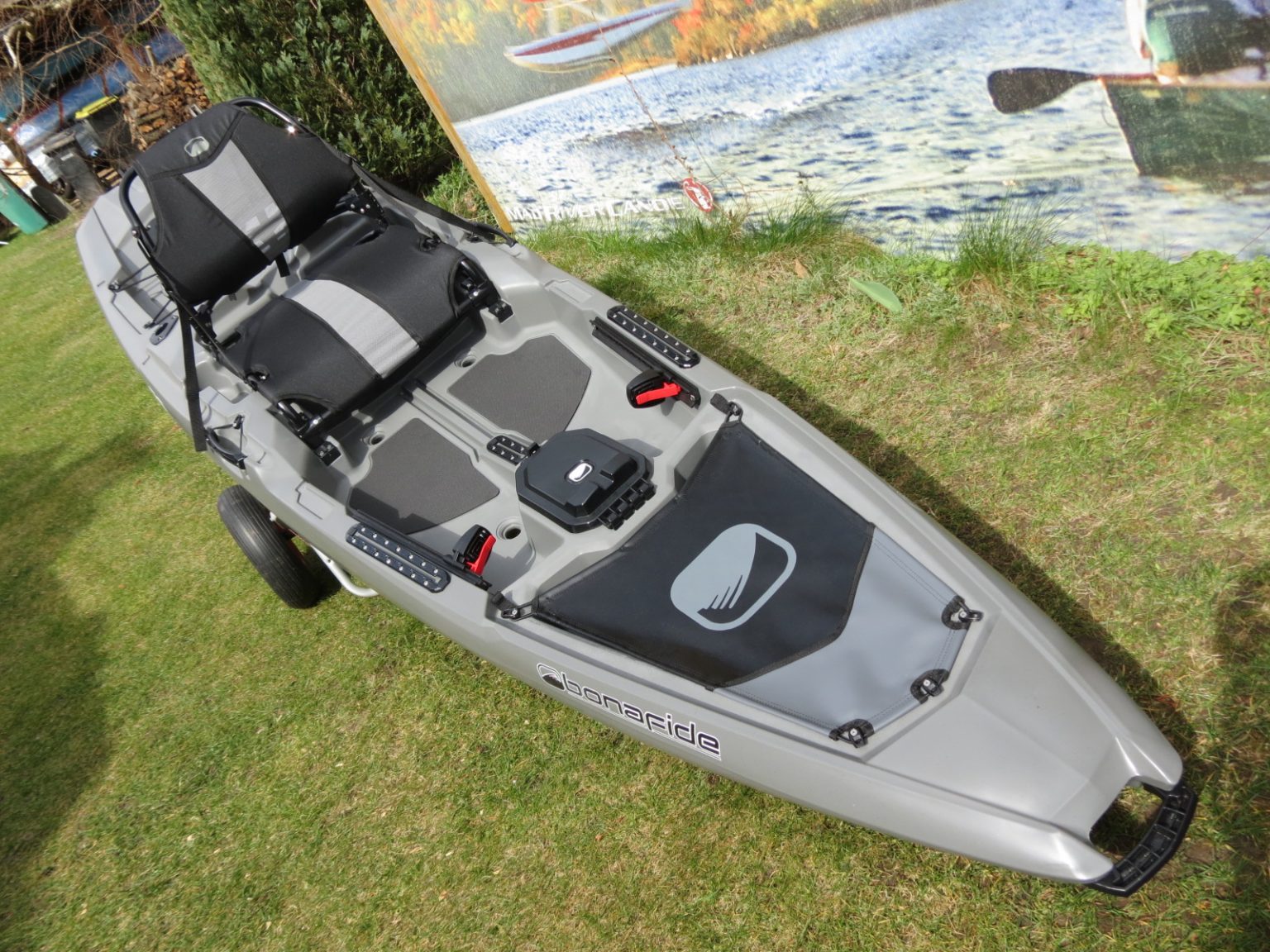 Sit on Top Angelkajak RS117 – BONAFIDE Kayaks | Paddel Store