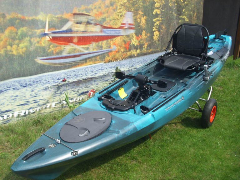 Radar 135 mit oder ohne HELIX Antrieb – Wilderness Systems | Paddel Store