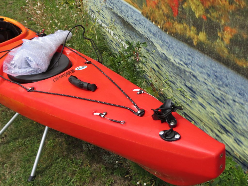 Edge 11 Steuer und Skeg, Cross Max – Riot Kayaks | Paddel Store