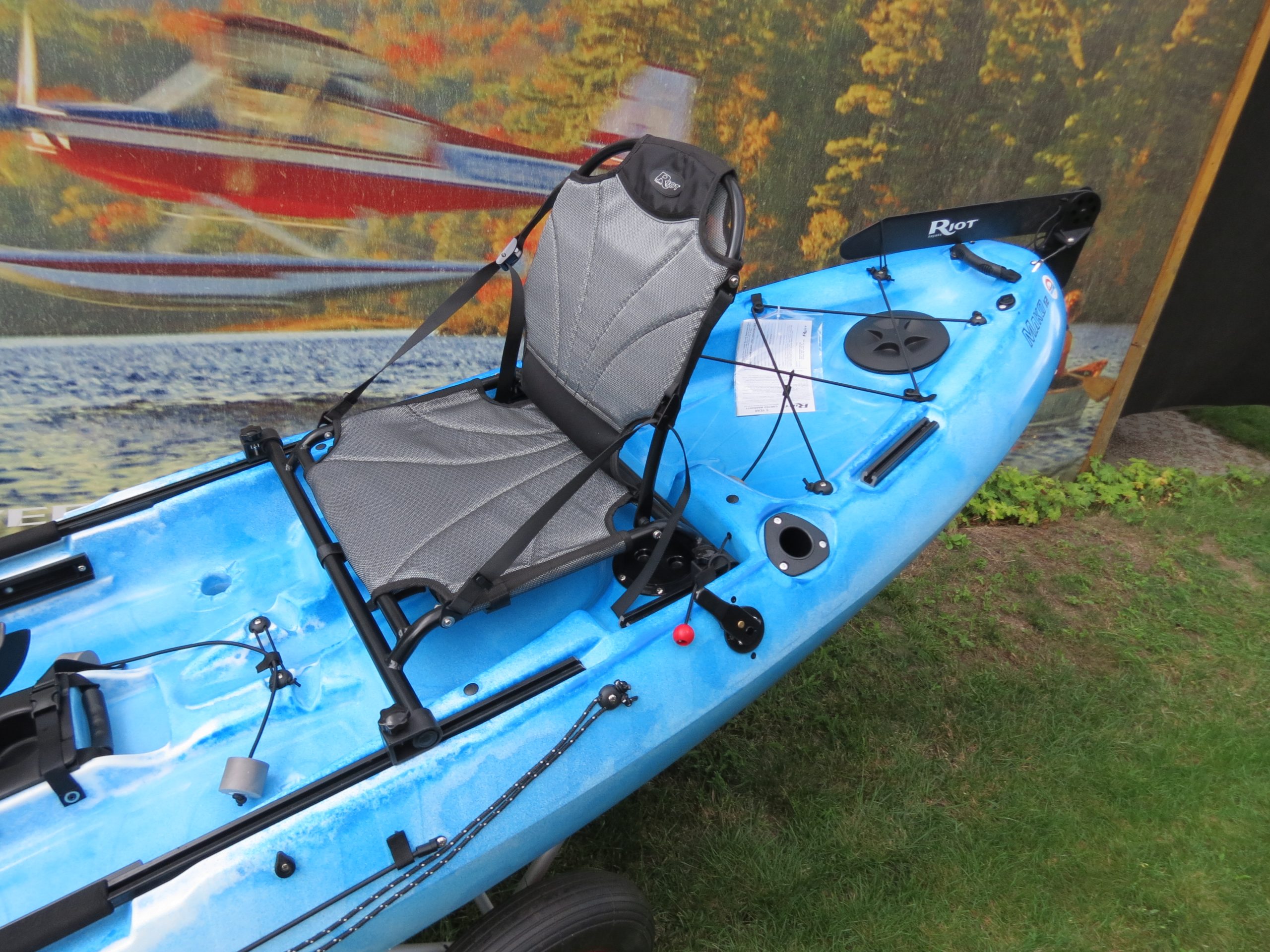 Mako 12 Impulse Drive, Propellerantrieb – Riot Kayaks | Paddel Store